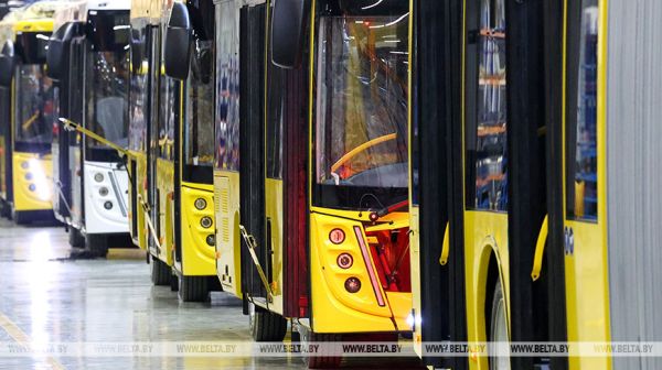 Belarusian PM tours new MAZ bus plant | Belarus News | Belarusian news ...